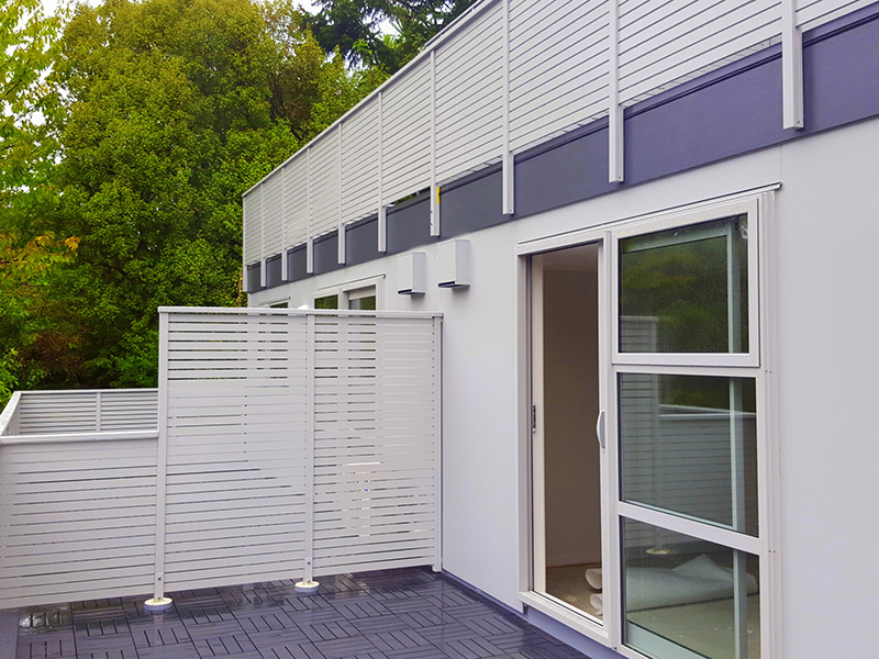 Provista Balustrades Systems - Euro Slat Privacy Fence