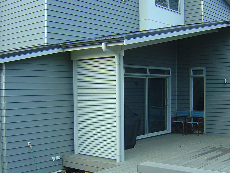 Provista Balustrades Systems - Euro Slat Privacy Fence