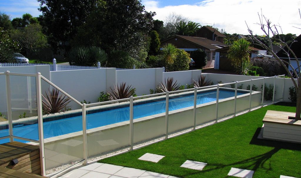 Pool Fencing - Provista Balustrades - Glass Swimming pool fencing