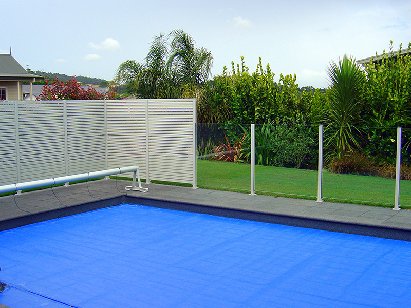 Pool Fencing - Provista Balustrades - Glass Swimming pool fencing
