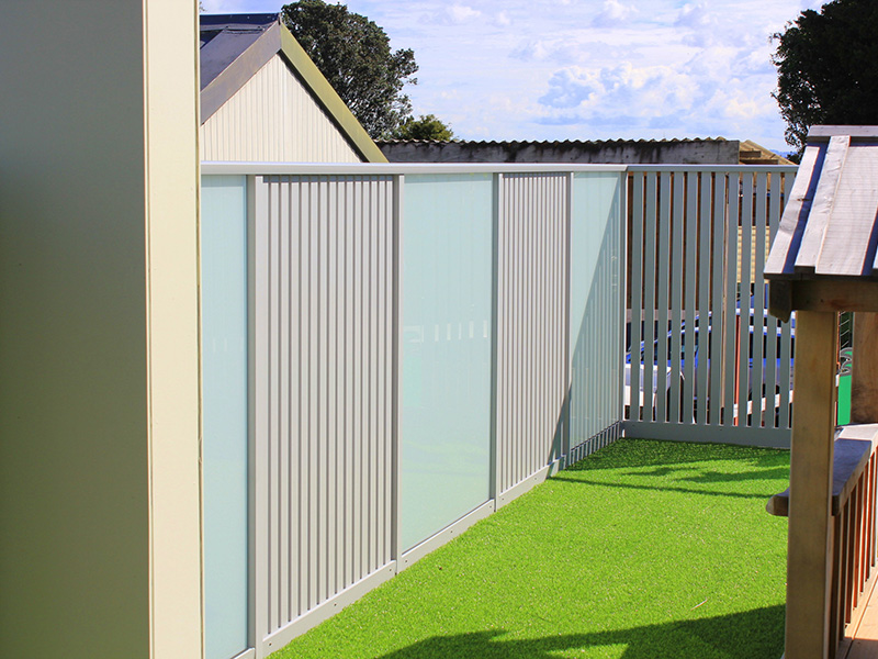 Provista Balustrades Systems - Euro Slat Privacy Fence