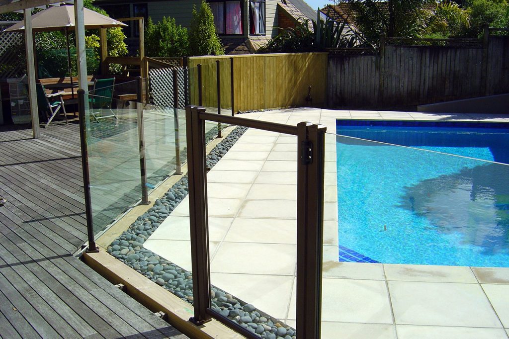 Pool Fencing - Provista Balustrades - Glass Swimming pool fencing