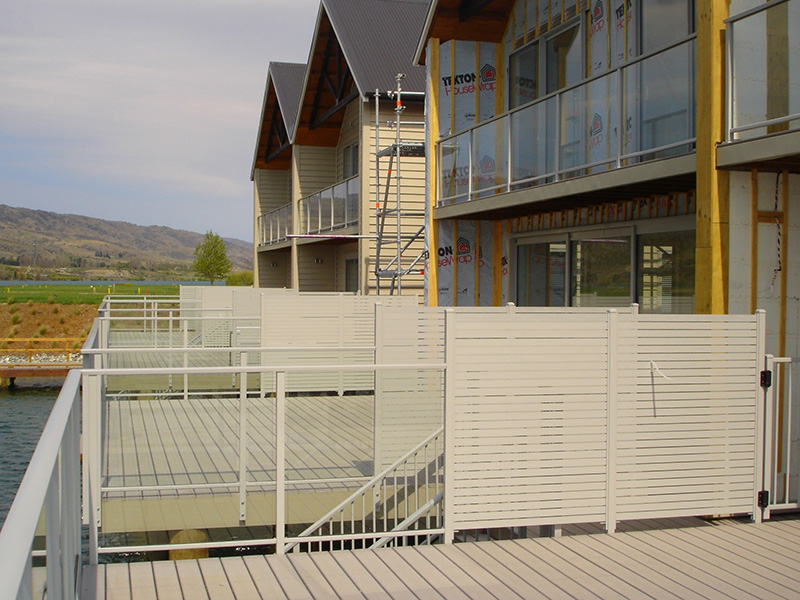 Provista Balustrades Systems - Euro Slat Privacy Fence
